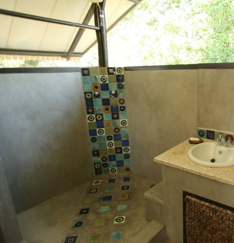 50 African HAND PAINTED TILES Vumba Patchwork 50 Tile Box Set 10cm X ...