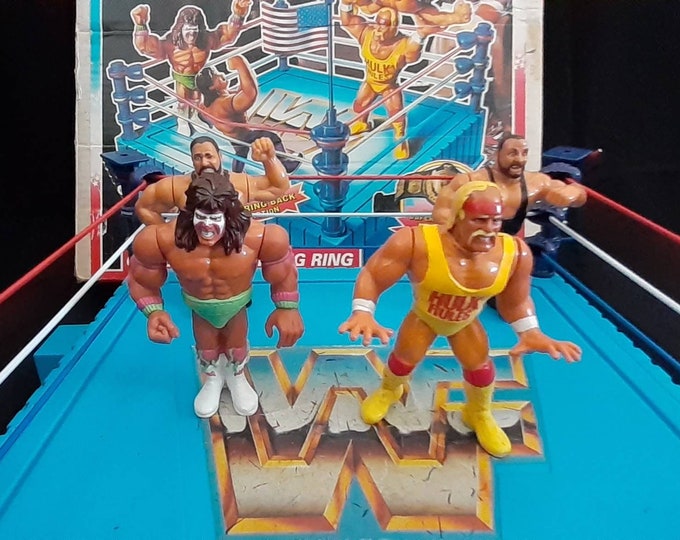 Hasbro WWF Wrestling Ring BOXED With Figures Included. - Etsy