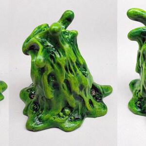 CUSTOM Boudin noir, gelée ocre, slime vert Miniature peinte d'os de ...