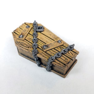 Painted Broken and Sealed Coffin Miniature Dungeon D&D Furniture Tomb ...