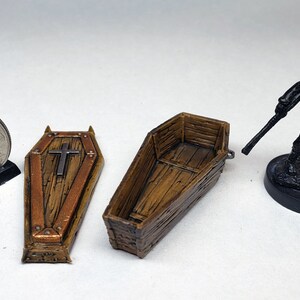 Painted Fancy Casket, Removable Lid Coffin Dungeon D&D Furniture / 3d ...