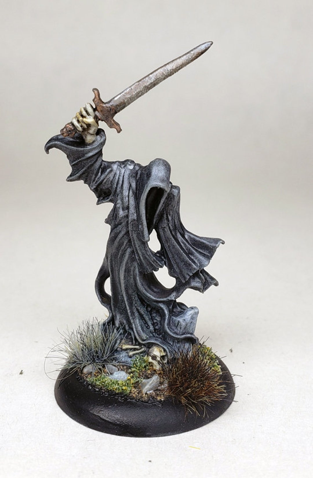 Graveyard Wraith / Painted Reaper Metal Miniature / Dnd 5E Pathfinder ...