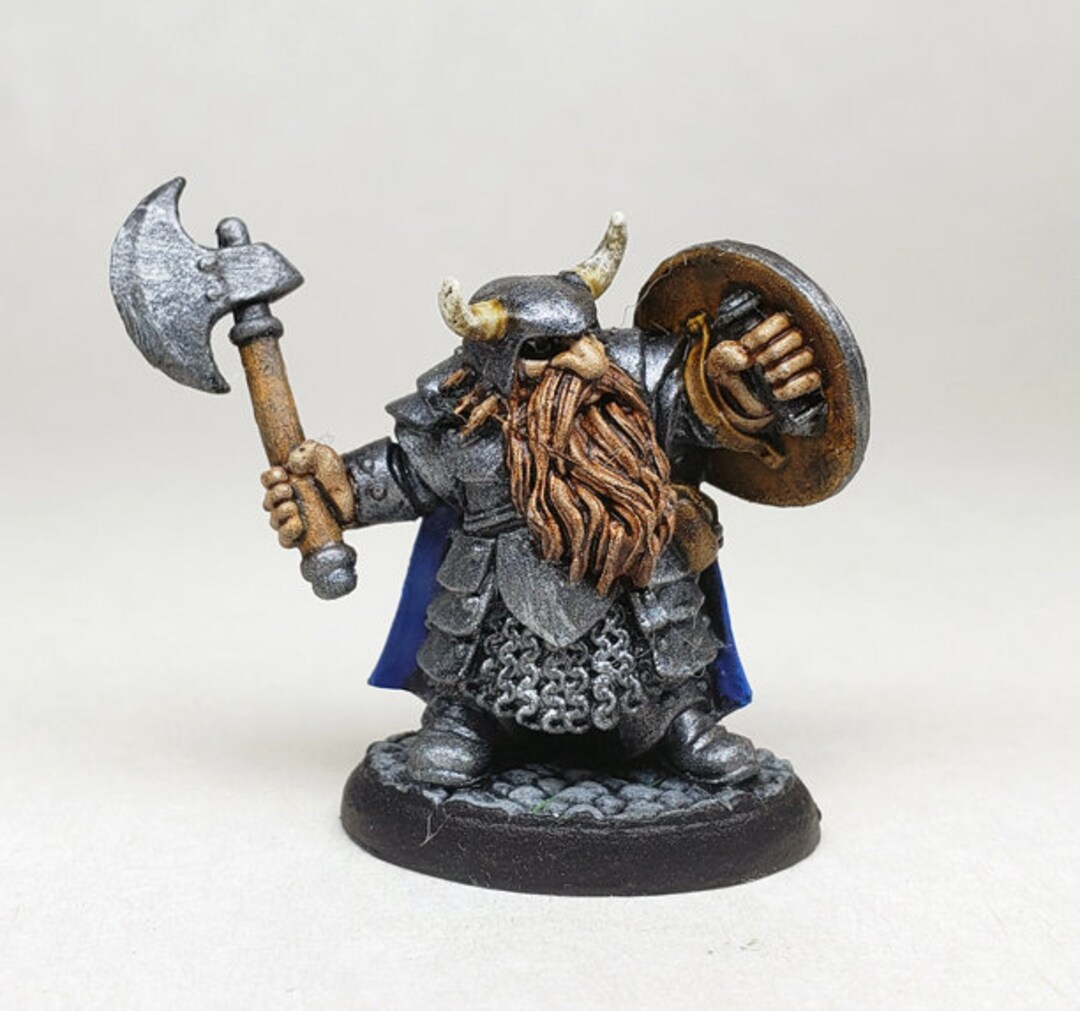 Painted Dwarf Warrior Fighter Paladin Champion / Painted Plastic ...