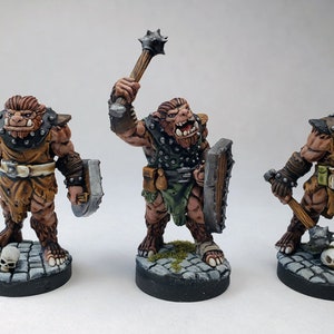 Custom Painted Large Bugbears With Halberds and Hand Weapons ...
