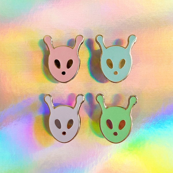 Alien Pin - Etsy