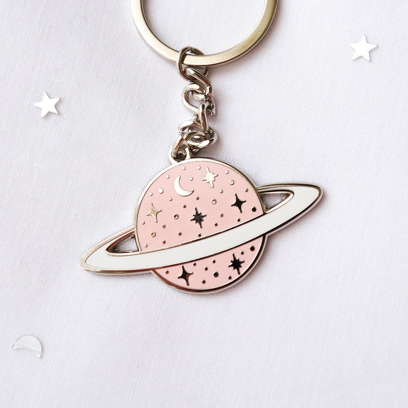Llavero planeta rosa Saturno esmalte espacio planeta - Etsy España