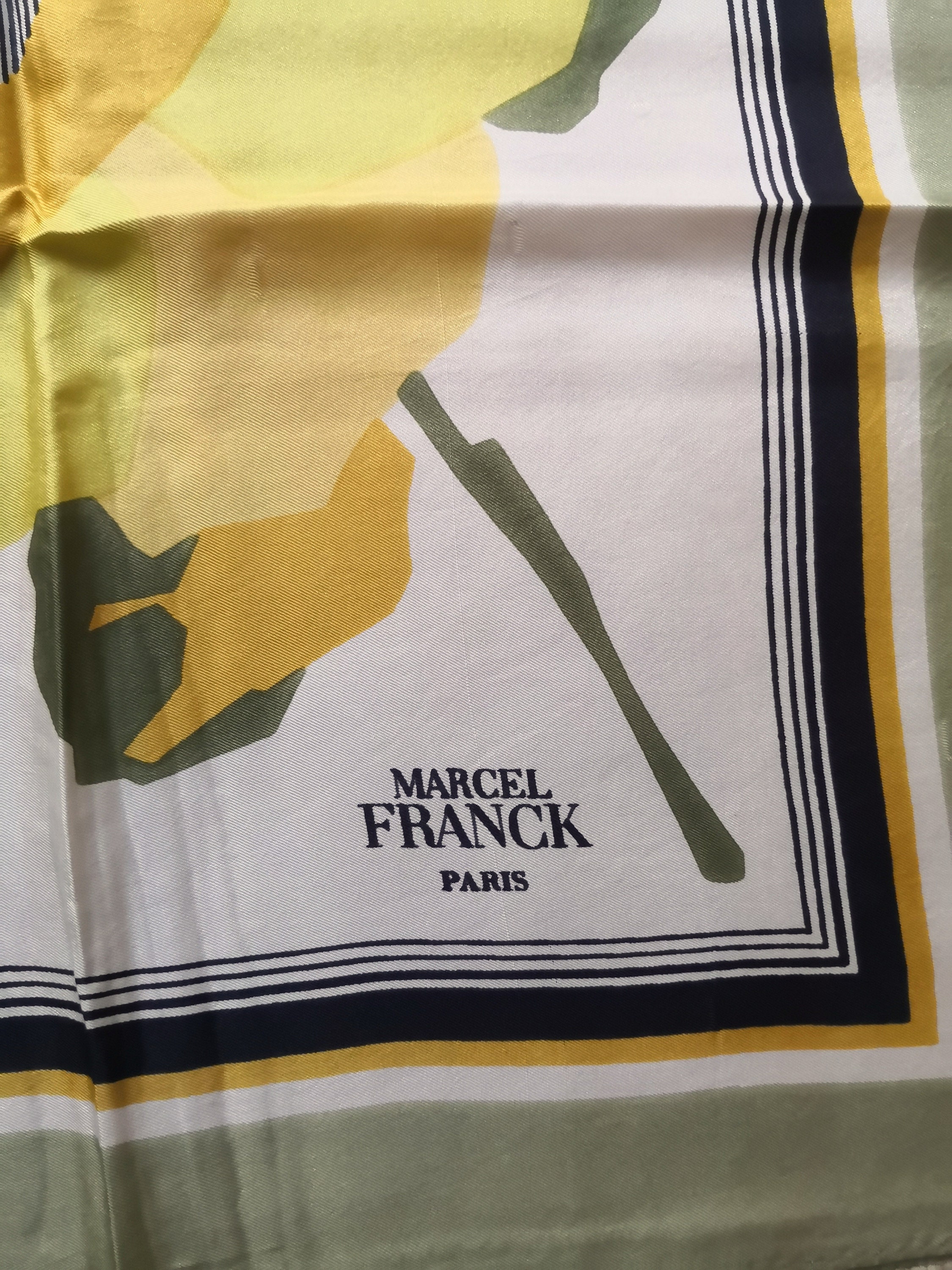Foulard MARCEL FRANCK vintage 80s en soie vert et jaune à fleurs 76 x ...