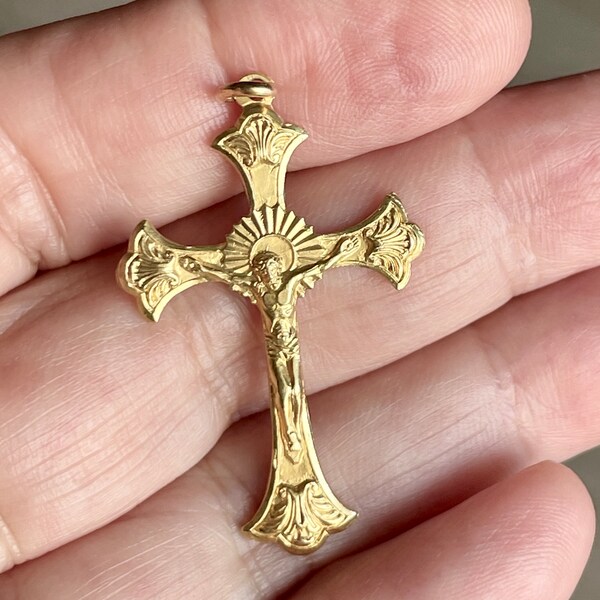 Italian Gold Crucifix - Etsy