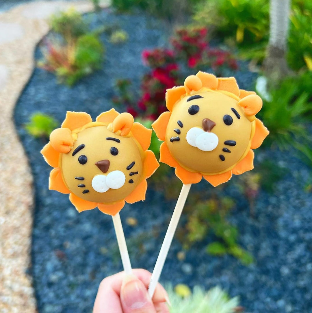 Lion Cake Pops - Etsy