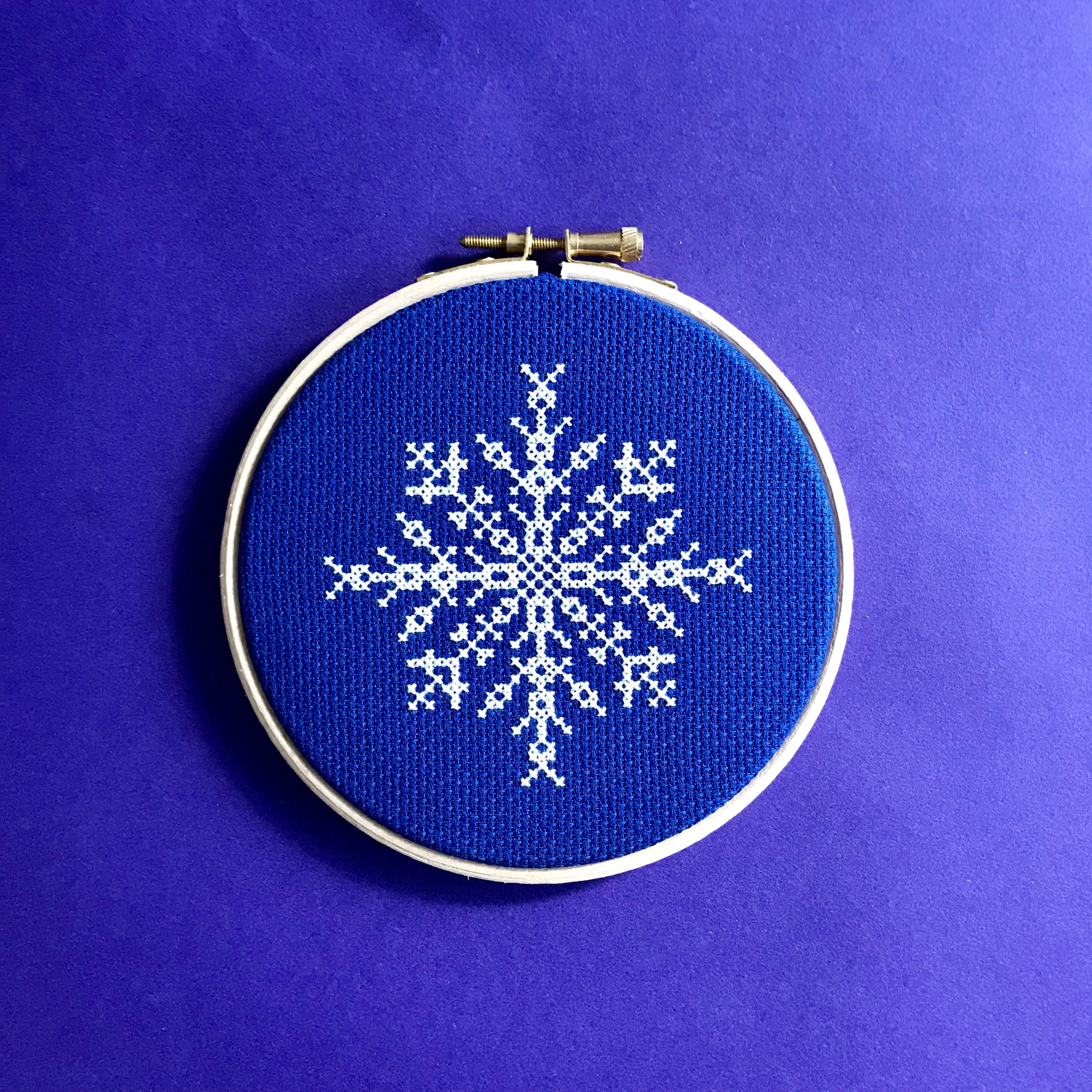 Easy PDF cross stitch pattern minimalist snowflake beginner | Etsy