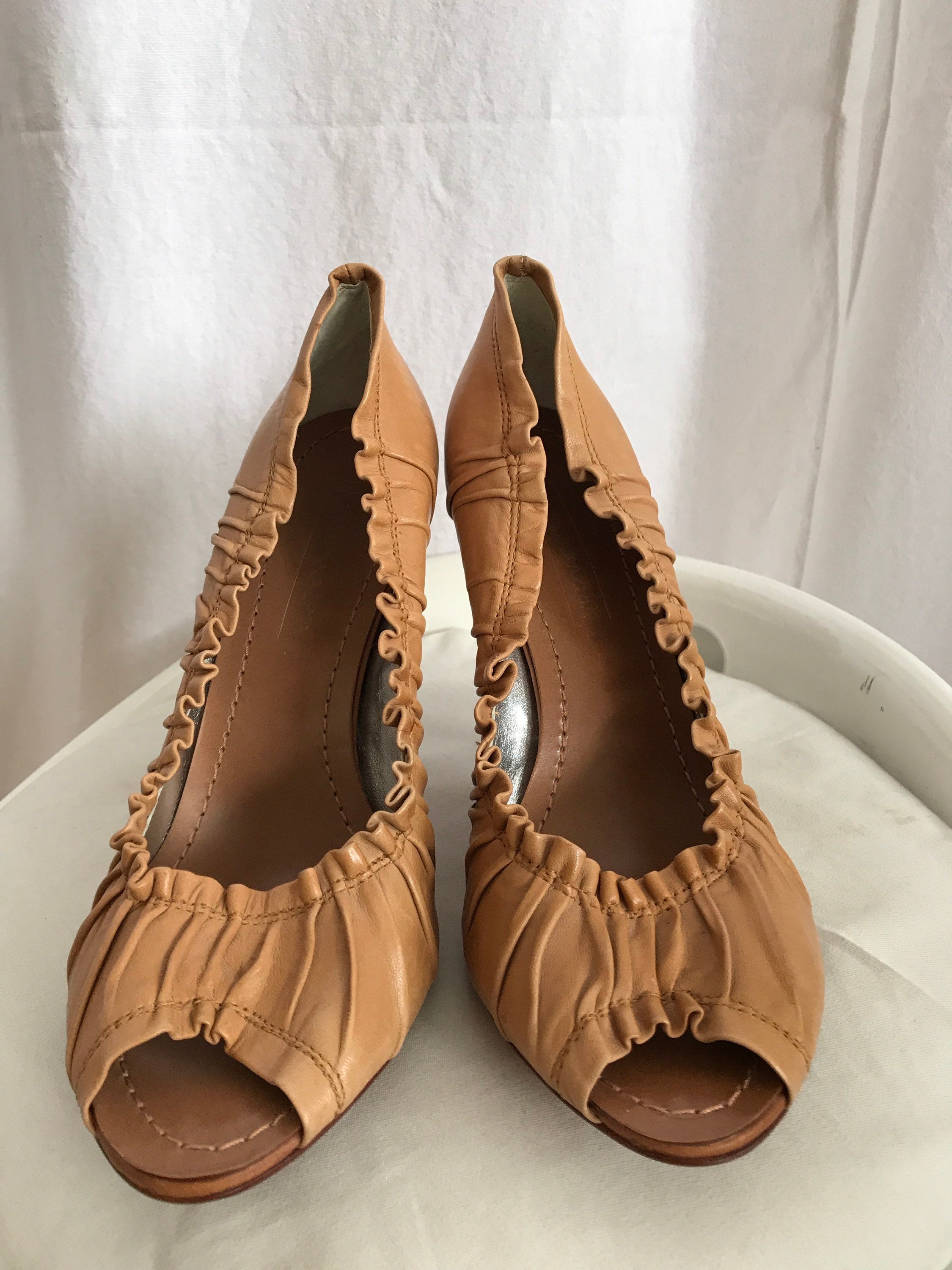 Tacones bcbg max azria y2k tacones de cuero marrón caramelo - Etsy España