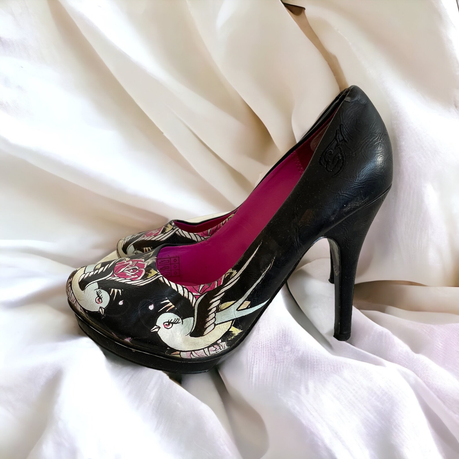 2000s Ed Hardy Black Leather Heels Size 37. 1/3 US 7 UK 5 Extravagant ...