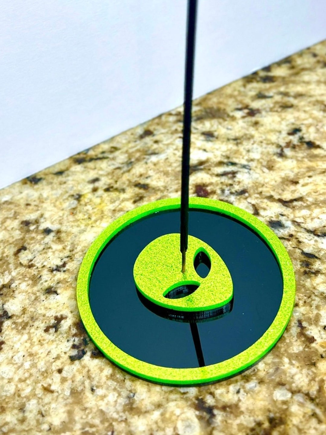 Green Alien Zen: Handcrafted 4-inch Incense Holder - Etsy