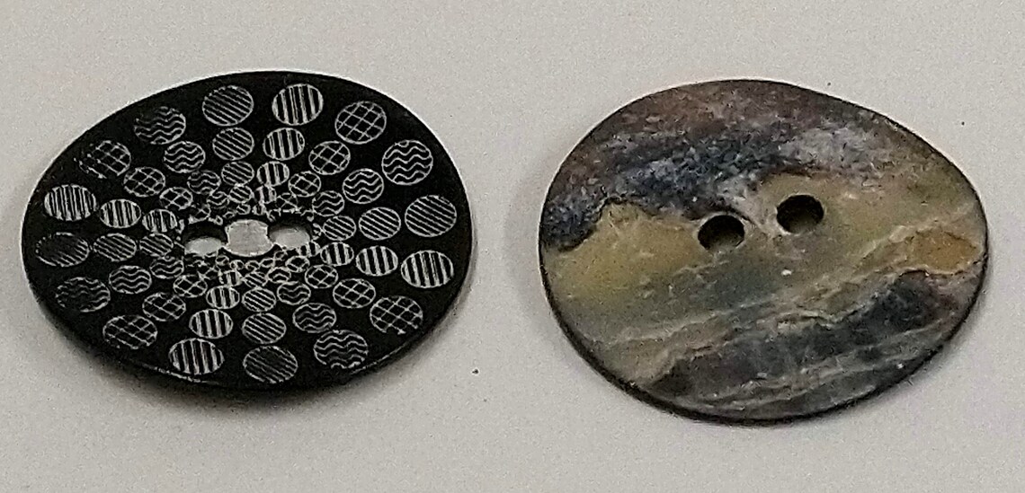 Black Shell Natural Patterned Buttons 15mm and 23mm Buttons - Etsy UK