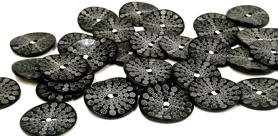 Black Shell Natural Patterned Buttons 15mm and 23mm Buttons - Etsy UK