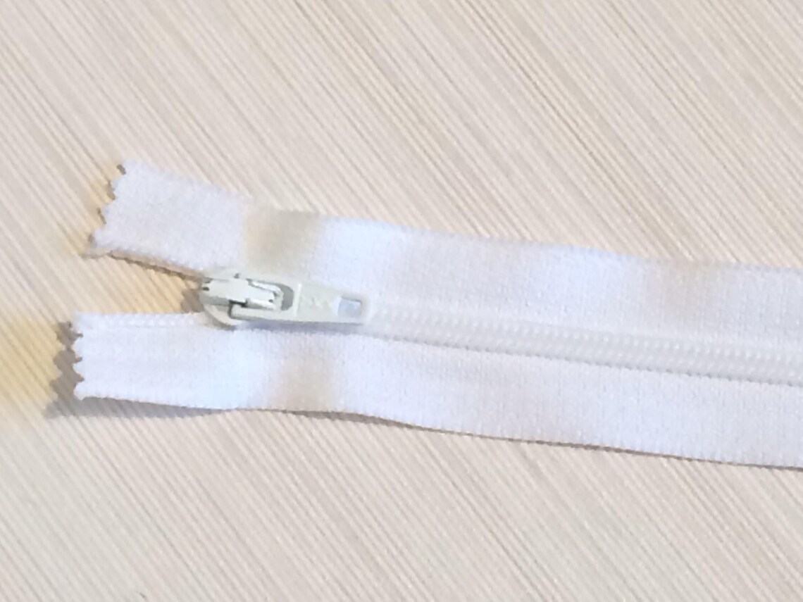 YKK Closed End Zipper 6.5 Inch Zip 16cm Zip 4 Colours - Etsy UK