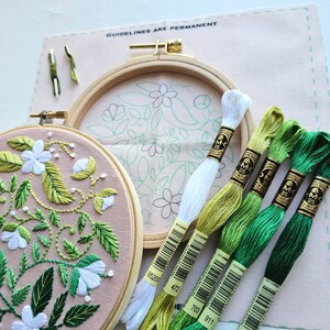 Beginner Floral Embroidery Kit blissful Blooms, Feminine Fiber Art ...