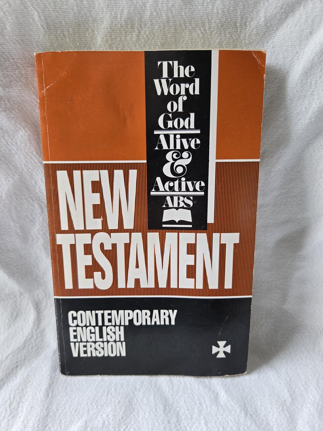New Testament Contemporary English Version Paperback Book - Etsy