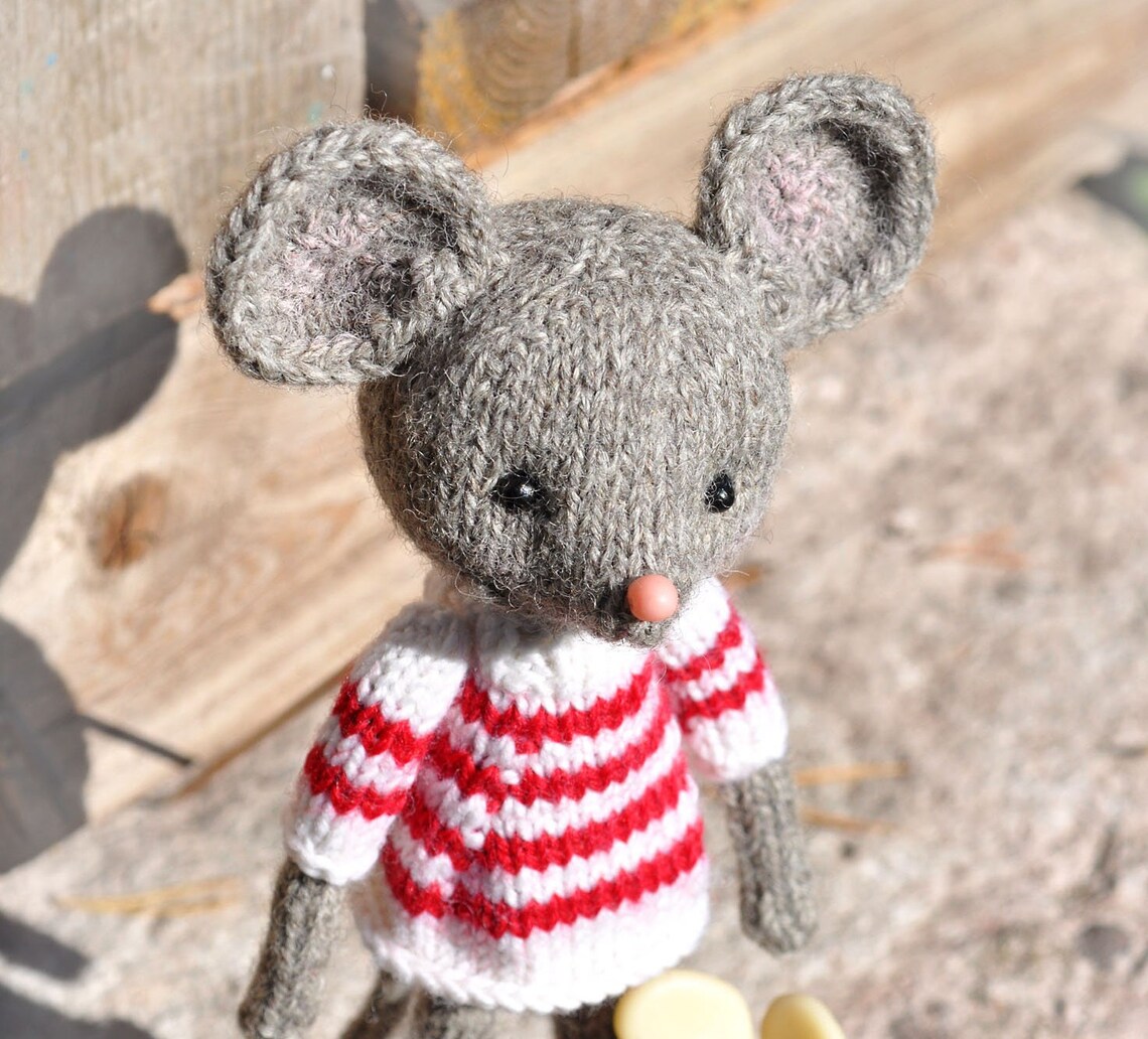 Toy Knitting Pattern-gray Mouse-knitted Toy Pattern-amigurumi ...