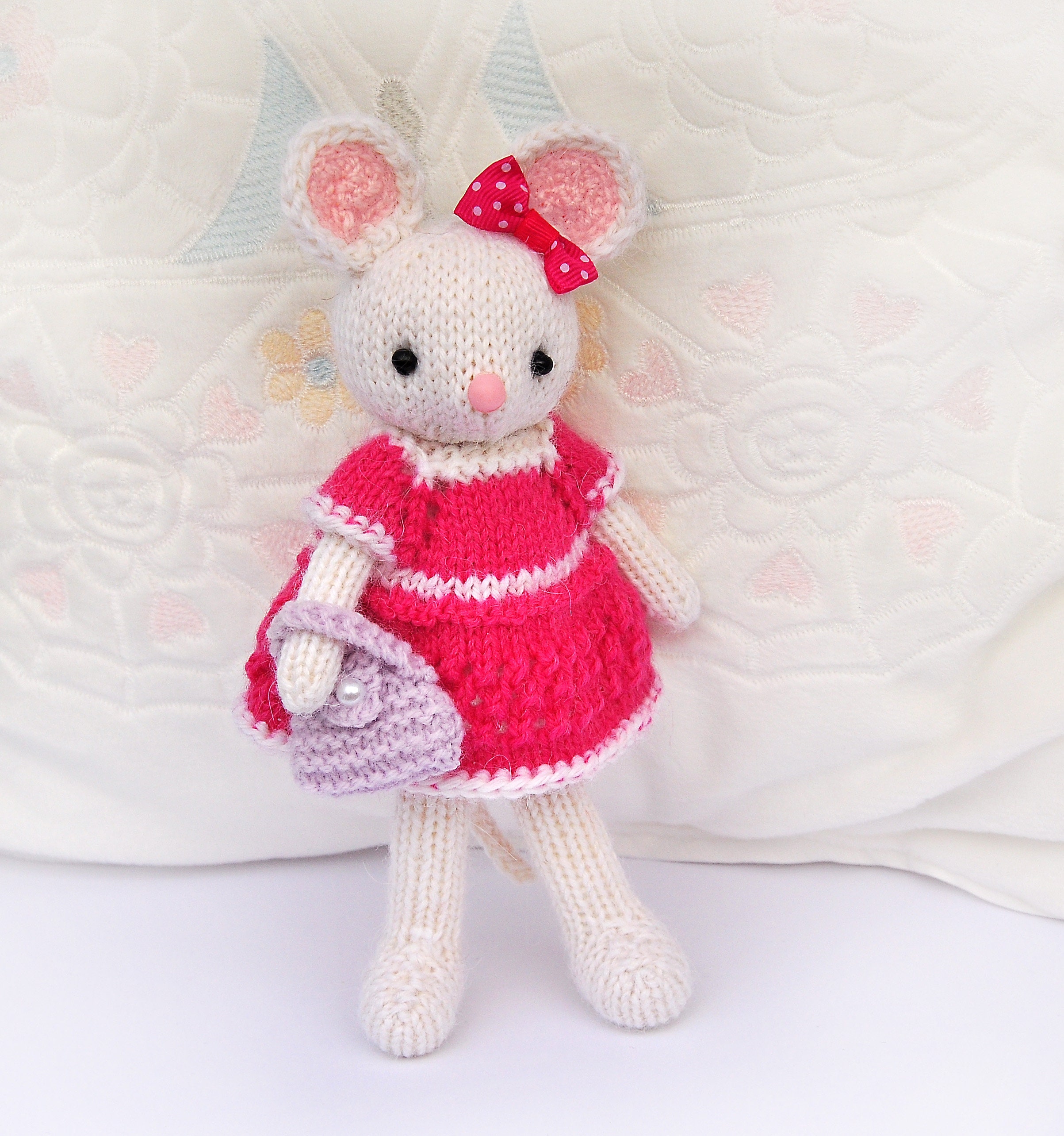 Toy Knitting Pattern for White Mouse With a Cute Dress - Etsy