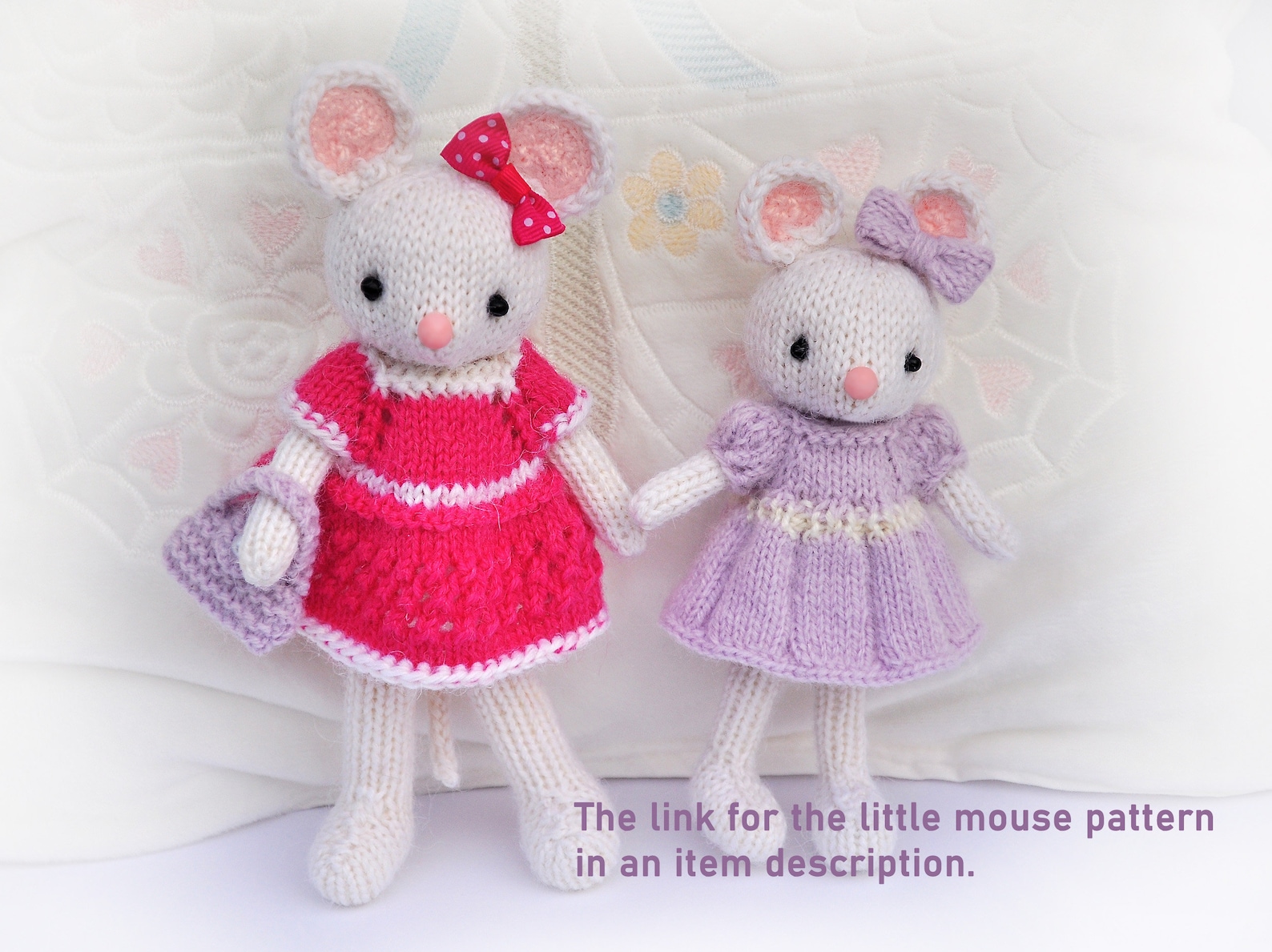 Toy knitting pattern for White Mouse with a cute dress | Etsy