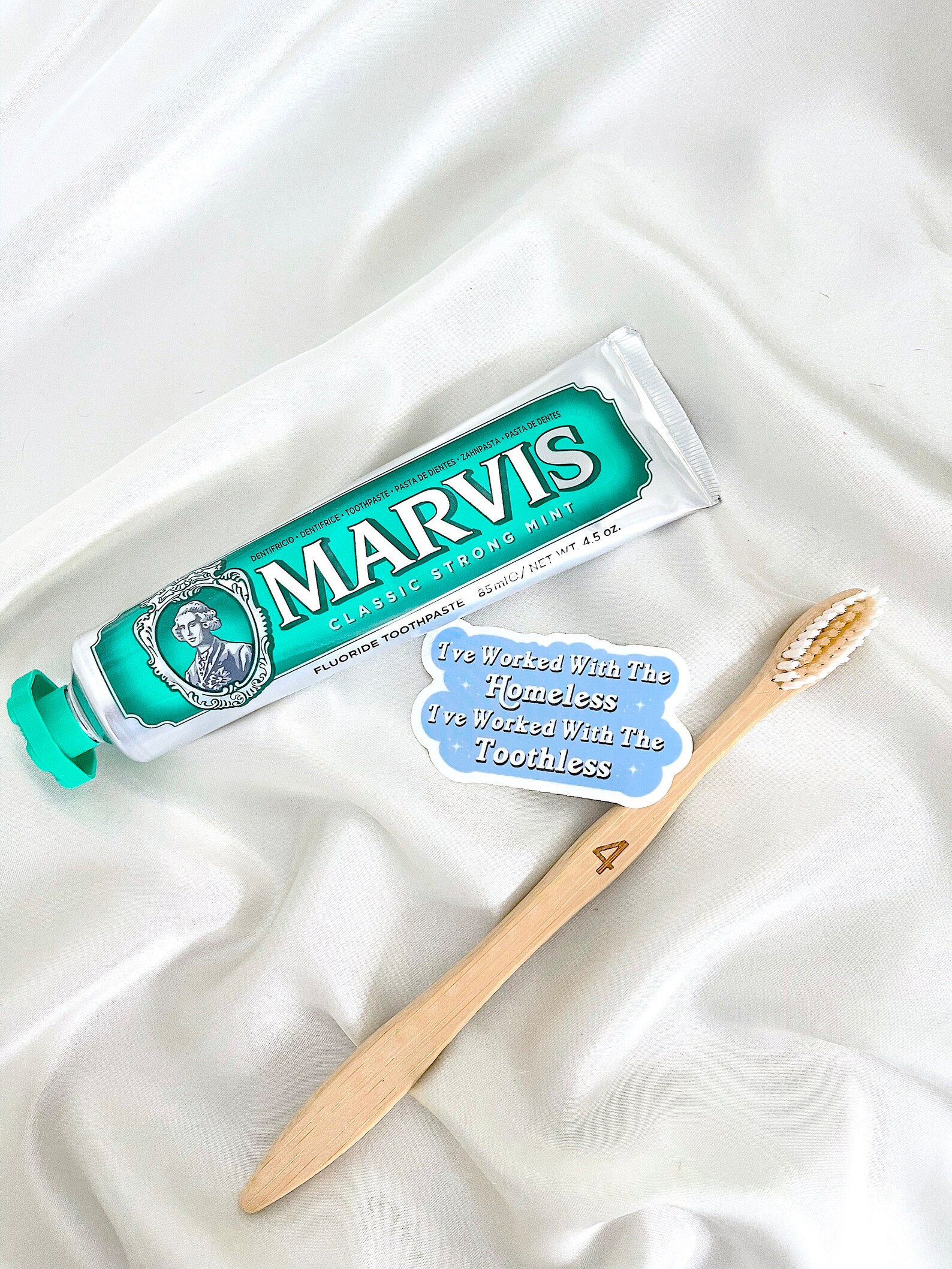 Homeless Not Toothless Bravo Gift Funny Sticker RHOBH - Etsy