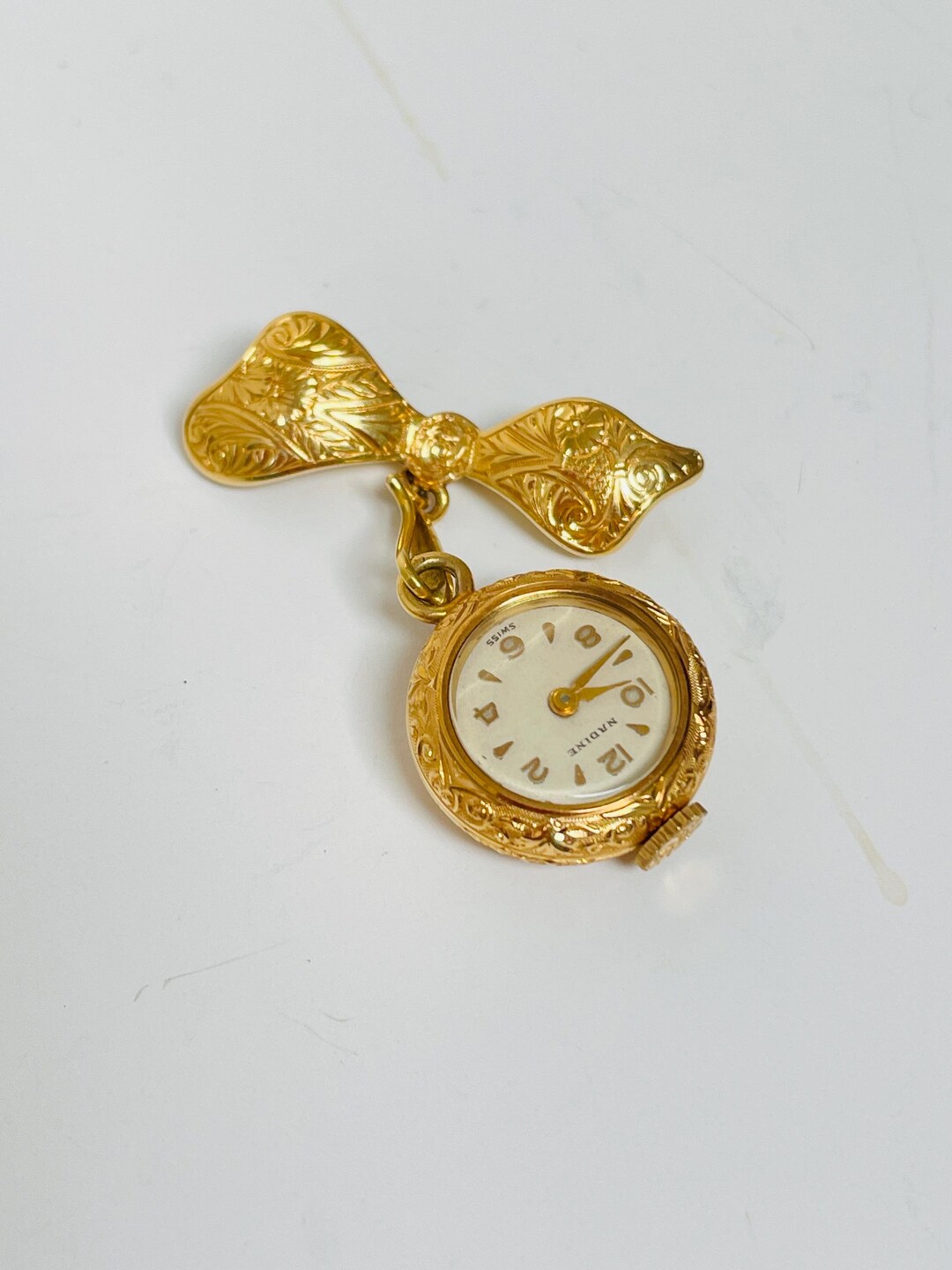 Vintage 18k 750 Gold Nadine Swiss Made Dangling Wind up Clock Bow Tie ...