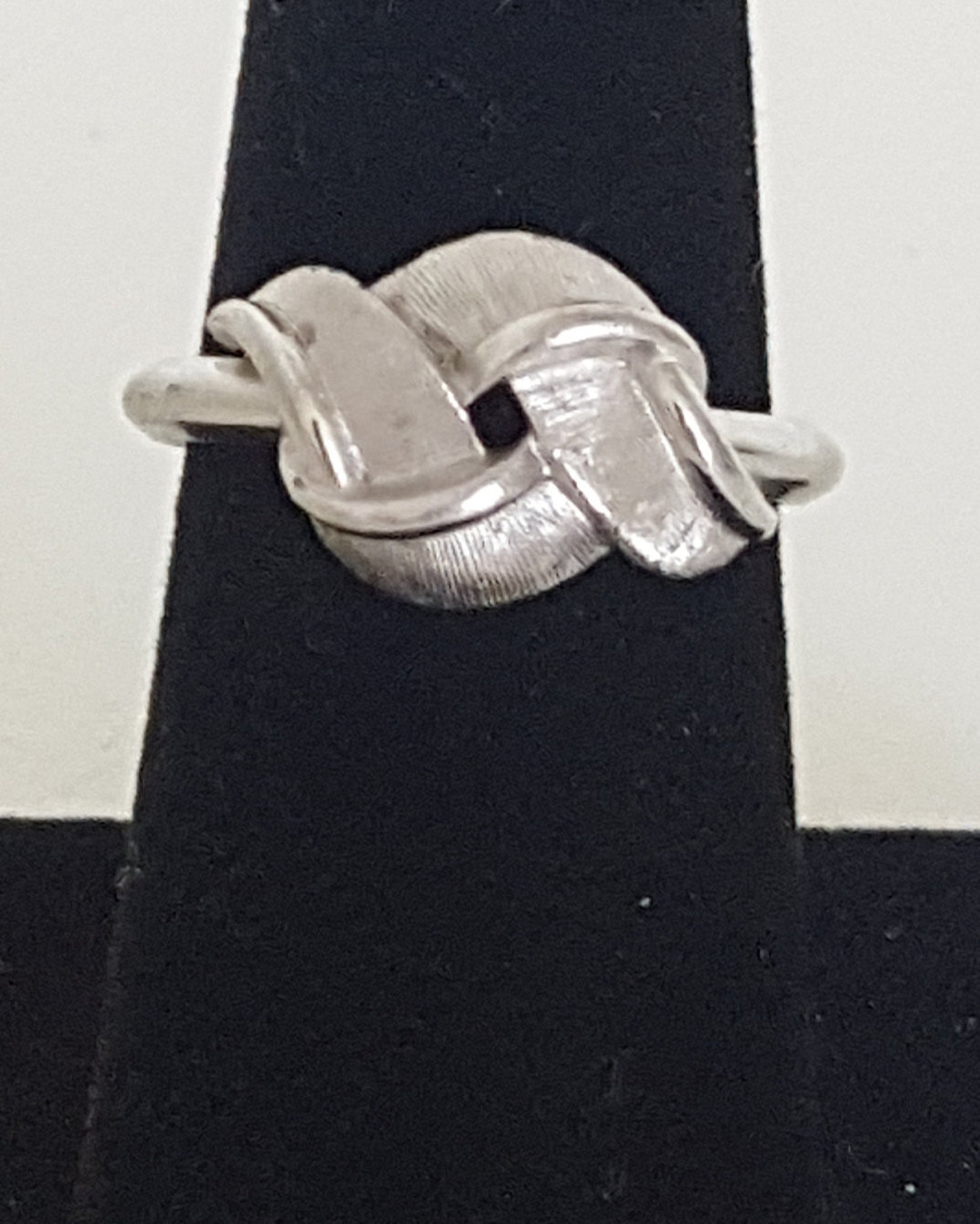 Vintage AVON Ring, AVON Jewelry, Love Knot Ring, Silver Tone Adjustable ...