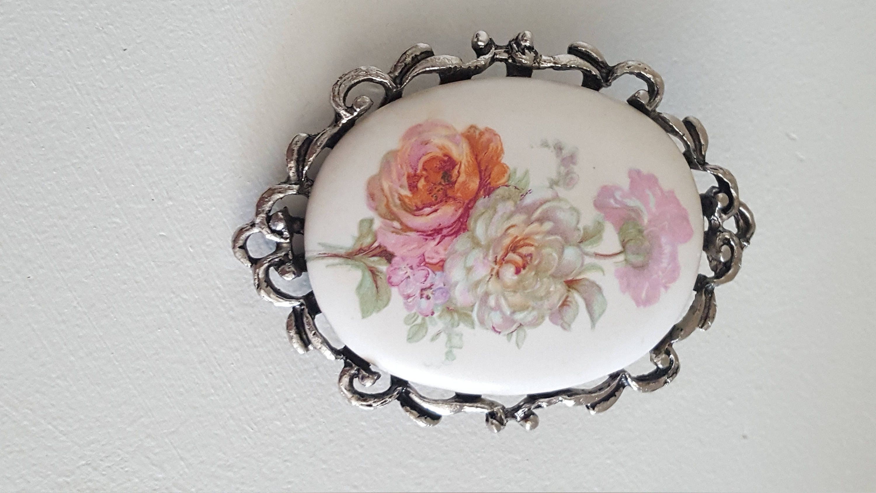 Vintage Sculptured Silver Cameo Style Brooch Vintage Hand-painted ...