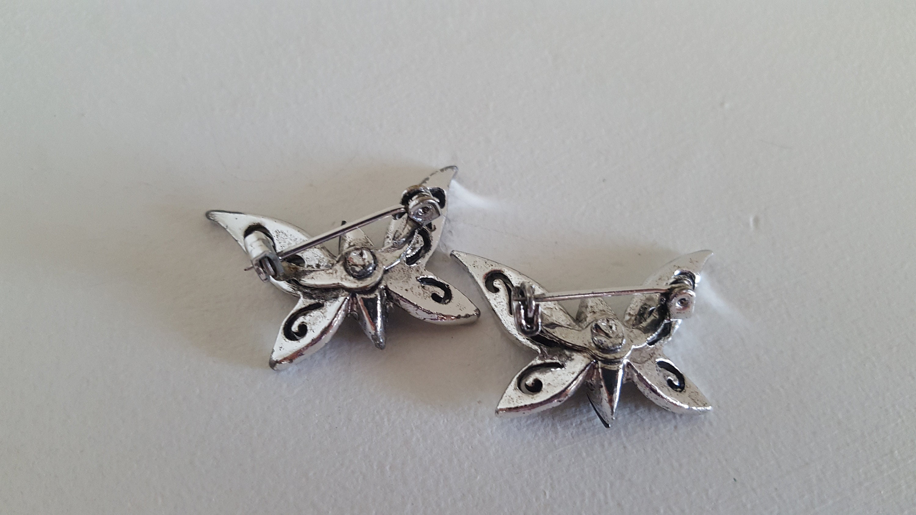 Pair of Butterflies, Flying Insect, Bug Pins, Collar Pins, Silver ...