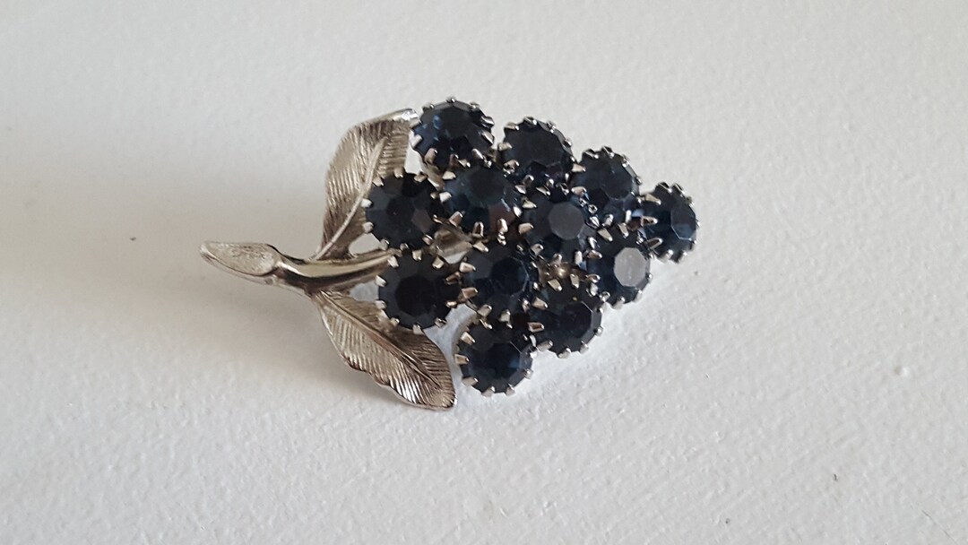 Vintage Deep Blue Rhinestone Brooch, Navy Flower, Royal Blue Glass ...