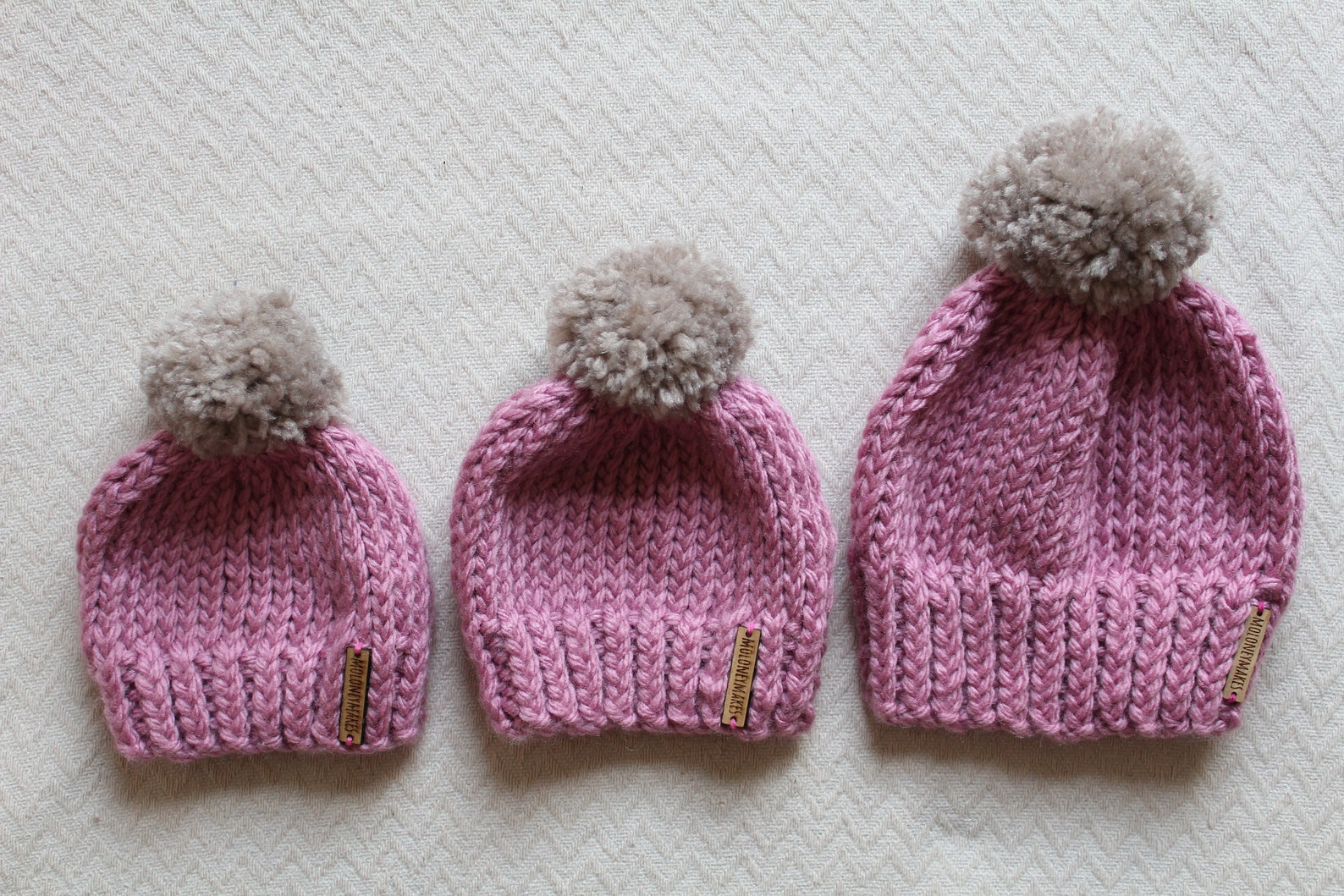 Basic Bobble Hat: Children's Edition KNITTING PATTERN - Etsy UK
