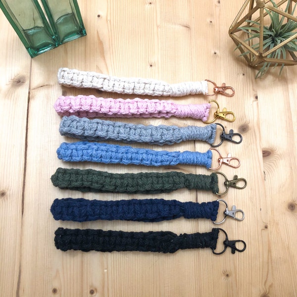 Macrame Key Chain - Etsy