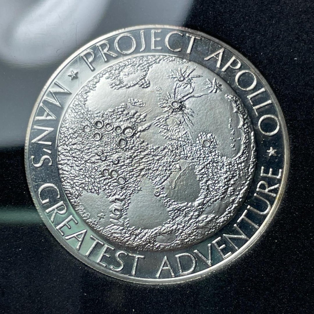 Franklin Mint Apollo 13 Silver Coin Medal Genuine Silver Flown Metal on ...