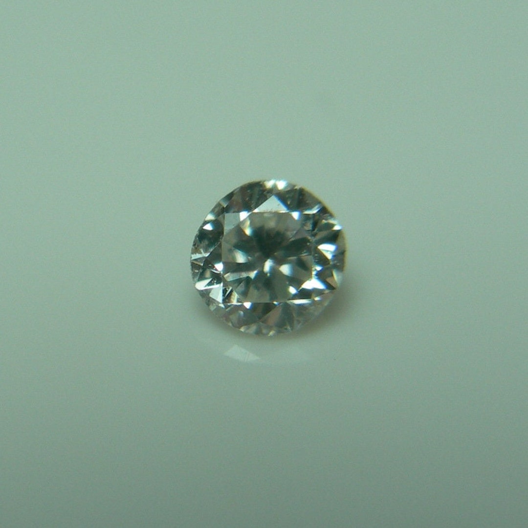 1 Natural Genuine FLUORESCENT Diamond Gem Untreated Genuine Round ...