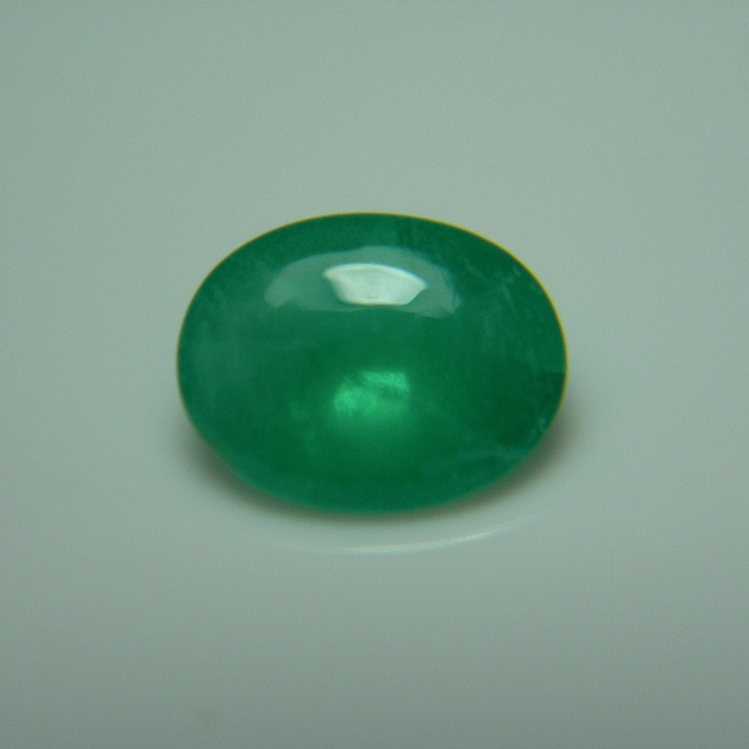 0.45ct Rare Tanzanian Emerald Buff Top Gemstone Sumbawanga Tanzania ...