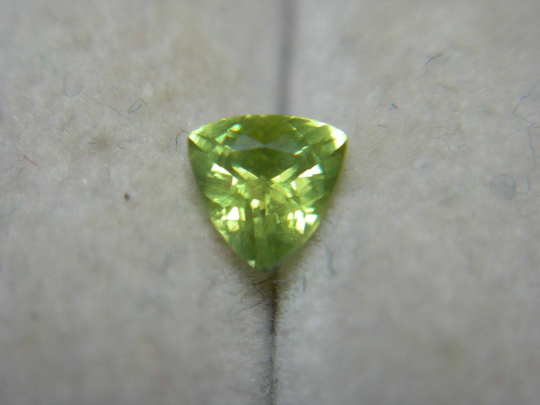 0.40ct Very Rare Chartreuse ENSTATITE Gemstone Yellow Green Cameroon ...