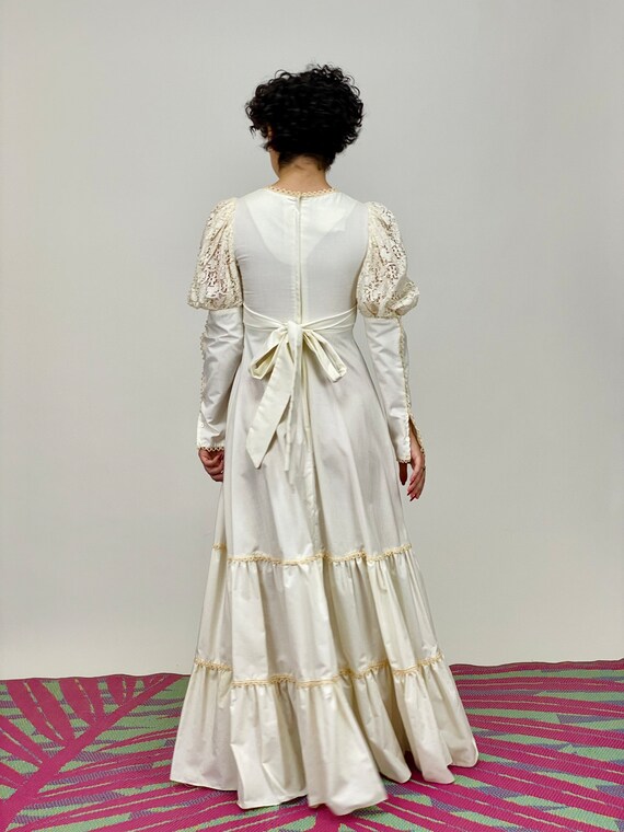 Vintage 1970s Designer Gunne Sax Long White Dress Gow… - Gem