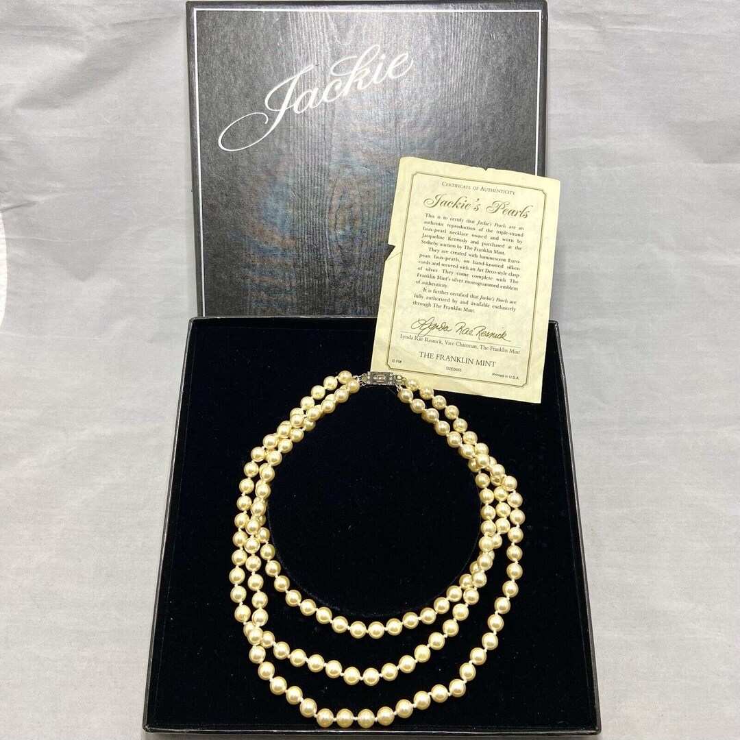 Franklin Mint 'jackie's Pearls' Faux Pearl Triple Strand Replica ...