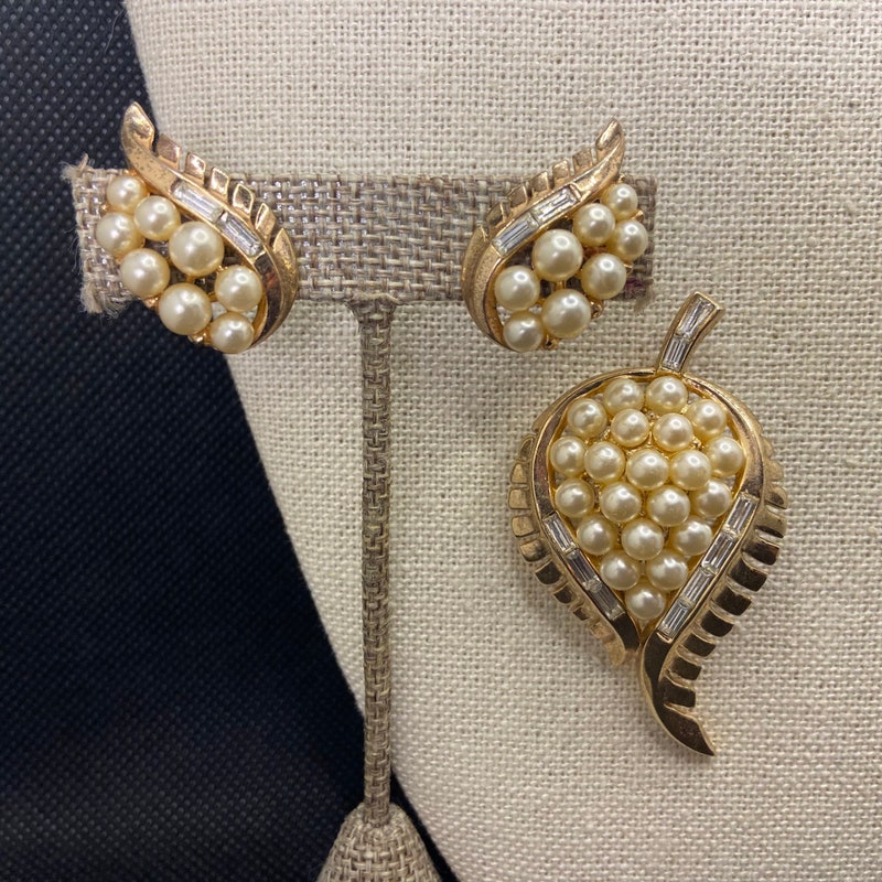 Trifari Jewelry - Etsy