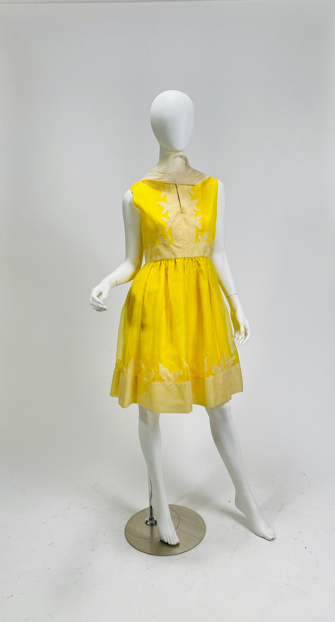 Vintage 1960s Mod Pastel Yellow Organdy Oscar de la Renta | Etsy