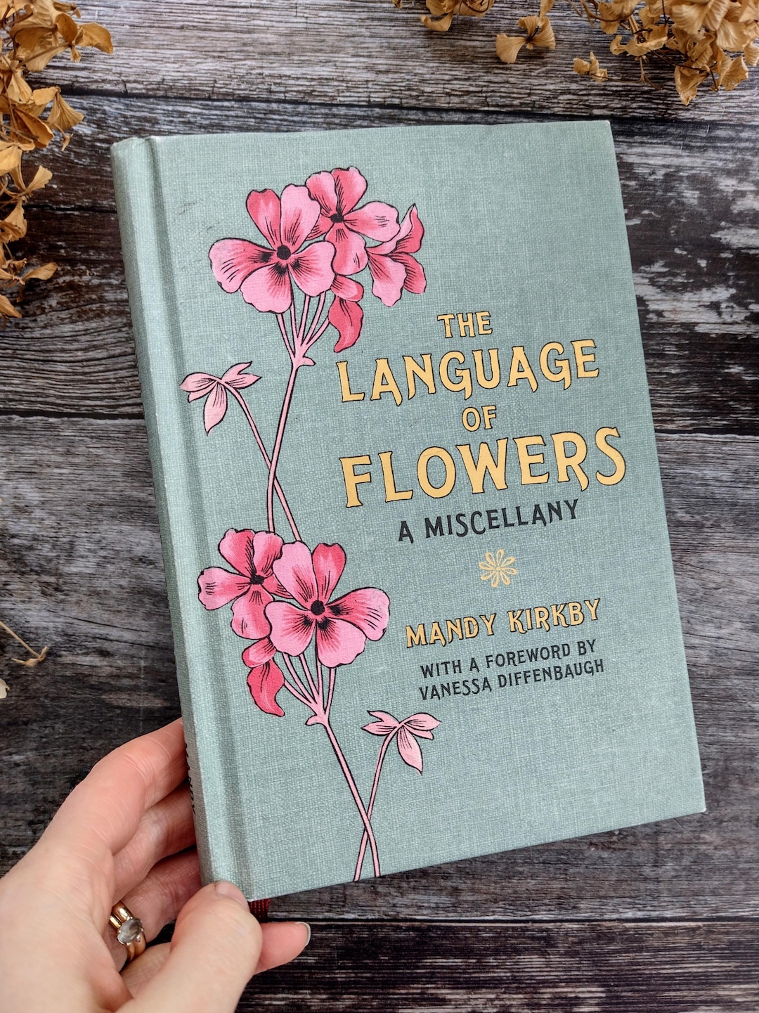 Victorian Language of Flowers - Watercolour Artist - Painting Book ...