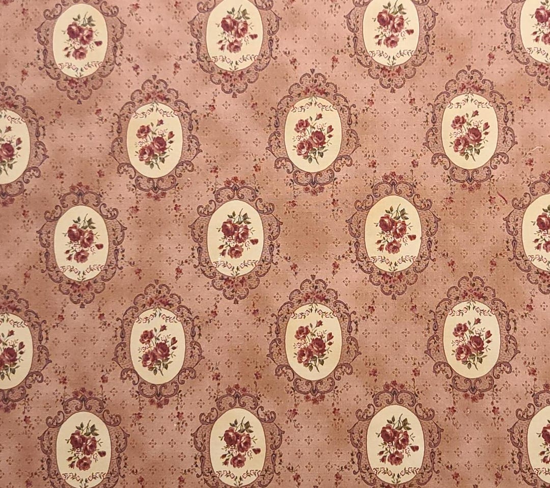 Antique Color Symphony Quilt Gate - Dusty Rose Fabric / Victorian Style ...