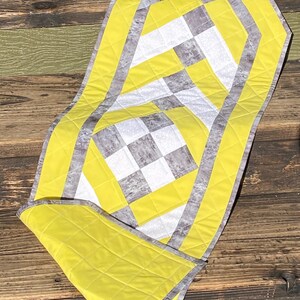 Kit Friendship Braid Table Runner Kit Non-scrappy Version COMPLETE KIT ...