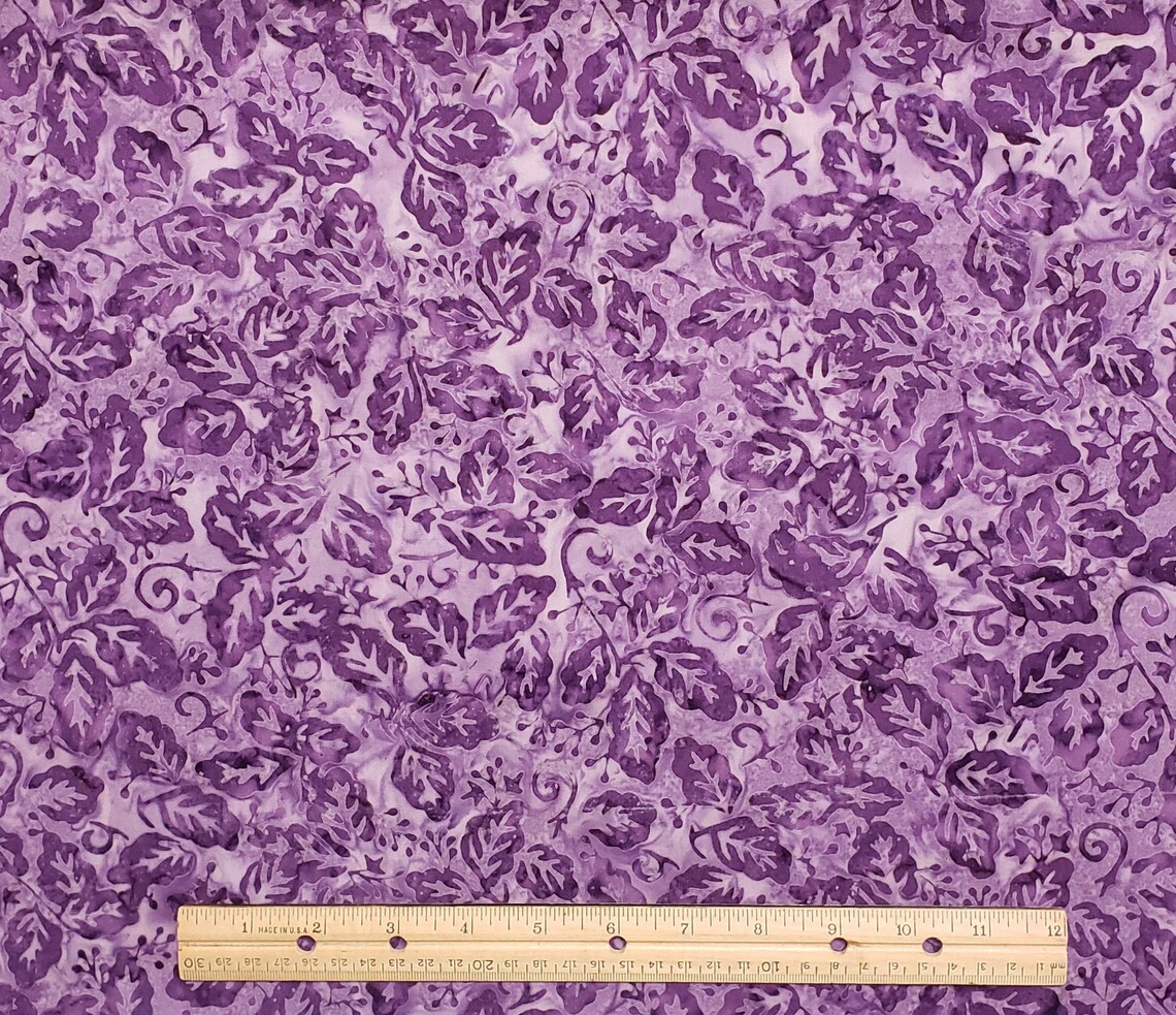 BATIK Light Purple and Lavender Fabric / Dark Purple Leaf - Etsy