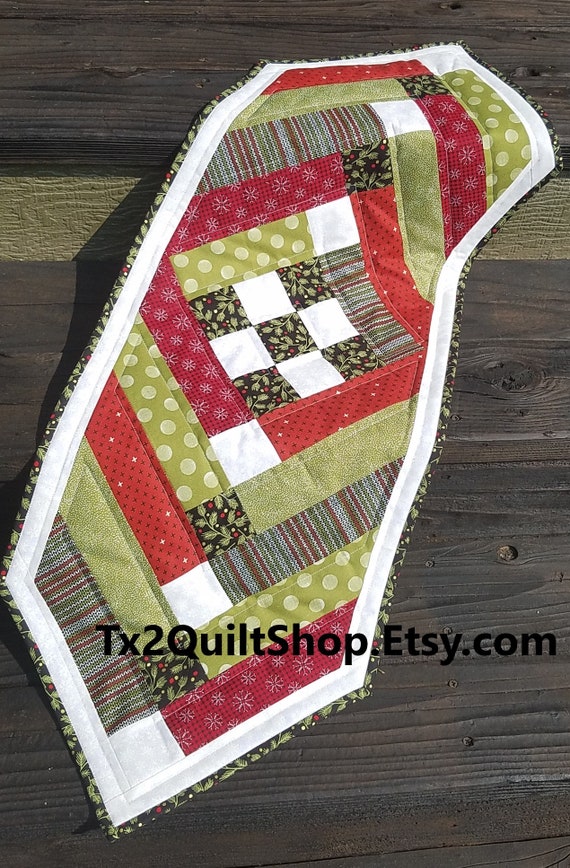 Friendship Runner Pattern Flurry Friends Table Runner 54" L | Park