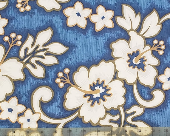 Hawaiian Flower Design Blue