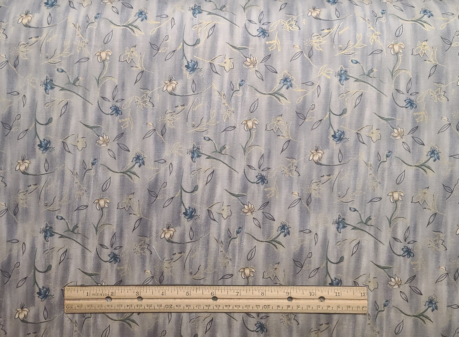 Moondust Greystone Prints Design #2191 - Gray, Mushroom Striated Border ...
