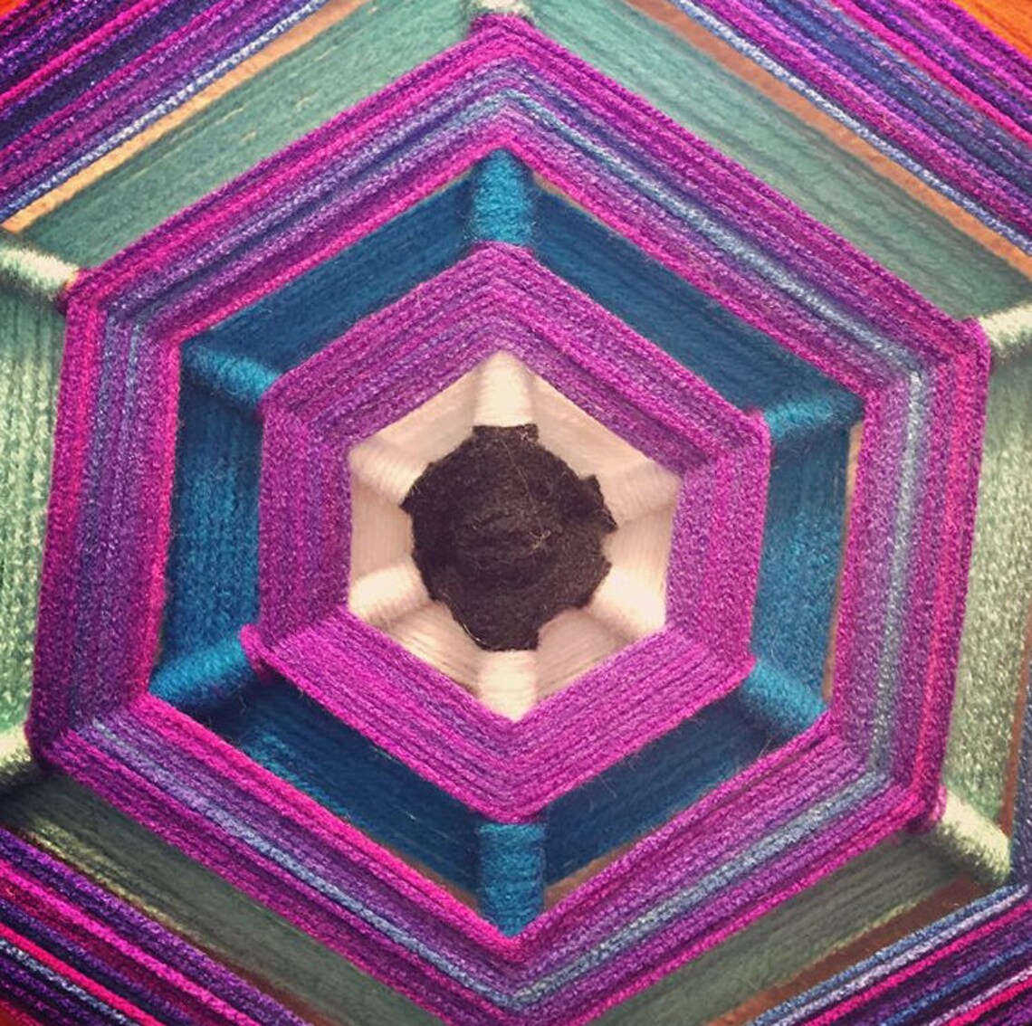 Bright Vibrant Colorful Ojo De Dios Gods Eye Meditation Pagan Yarn ...