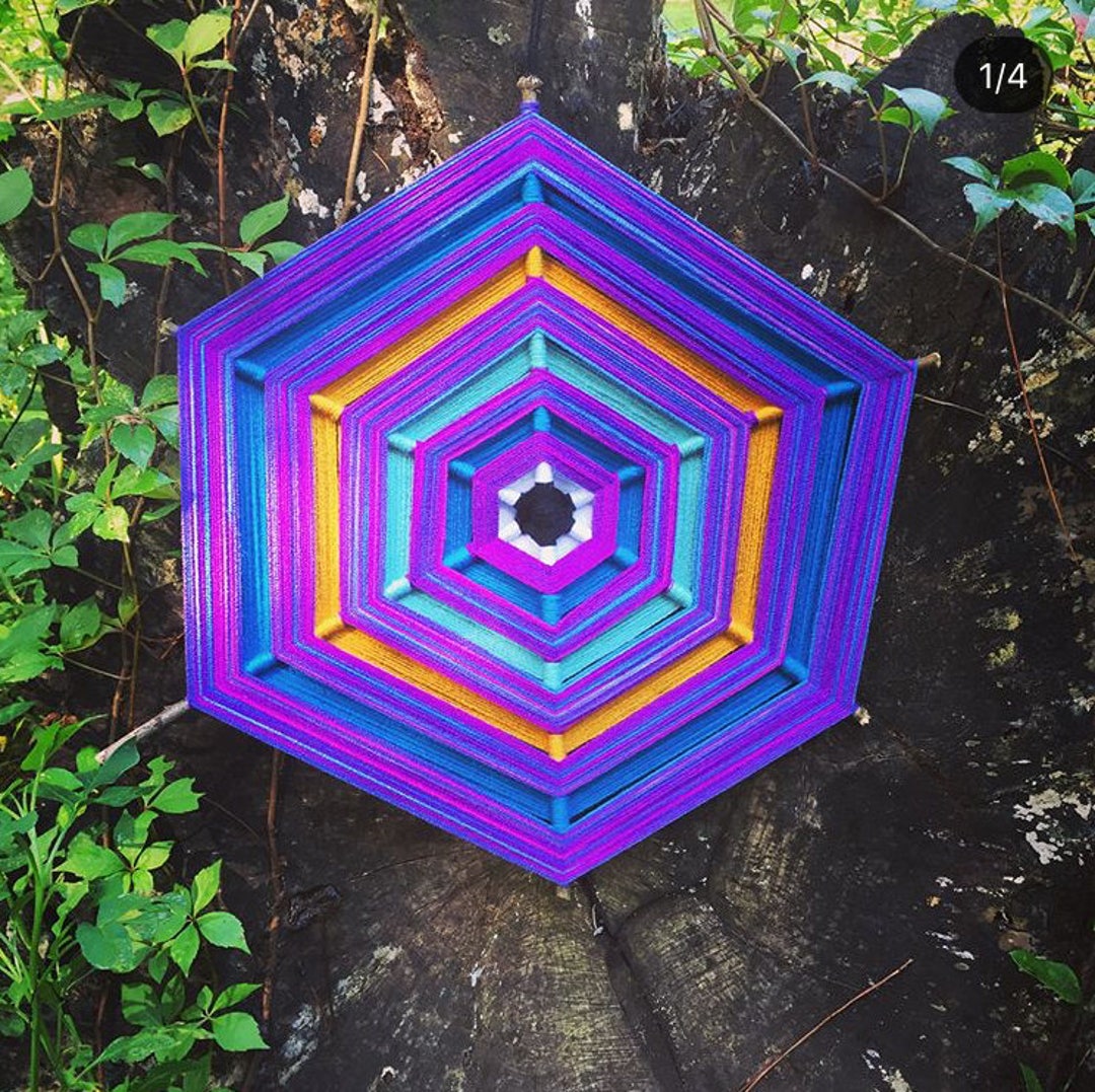 Bright Vibrant Colorful Ojo De Dios Gods Eye Meditation Pagan Yarn ...